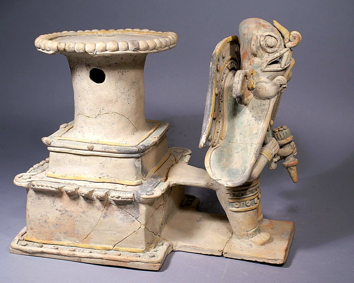 Peru | Moche I - II Effigy Vessel of the Decapitator Ai Apaec | | David ...