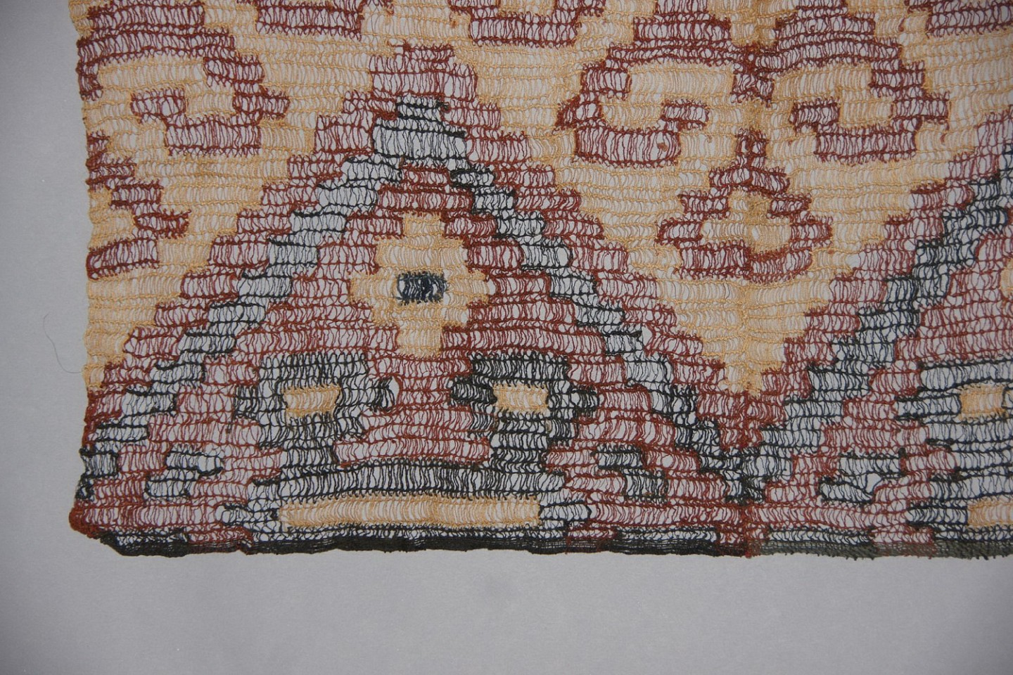 Peru | Early Nazca/Sihuas Feather Tunic With the Eight Pointed Star On ...