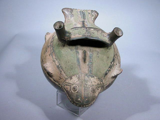 Peru | Paracas Ceramic Dish with Two Cats | | David Bernstein Pre ...