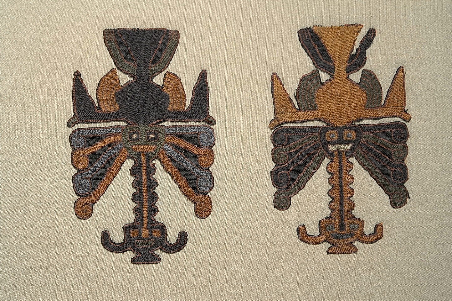 Peru | Paracas Ceramic Dish with Two Cats | | David Bernstein Pre ...